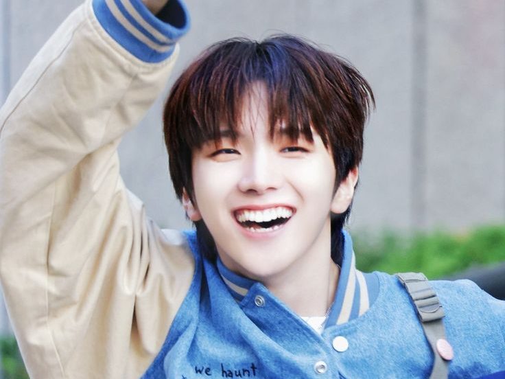 Favorite Idols: Gen 5 – Married To The Music